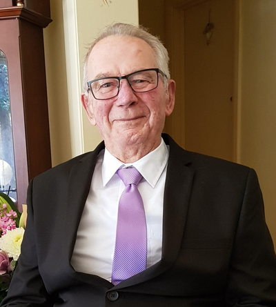 Robert MEAD | Death Notices | Adelaide | My Tributes