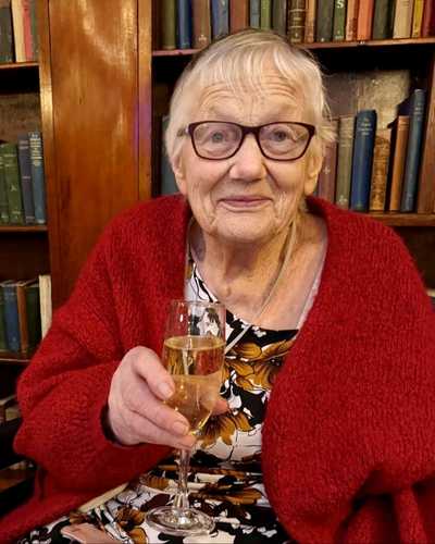 AYLIFFE (NEE HAWES), Jennifer Rae | Death Notices | Adelaide | My Tributes